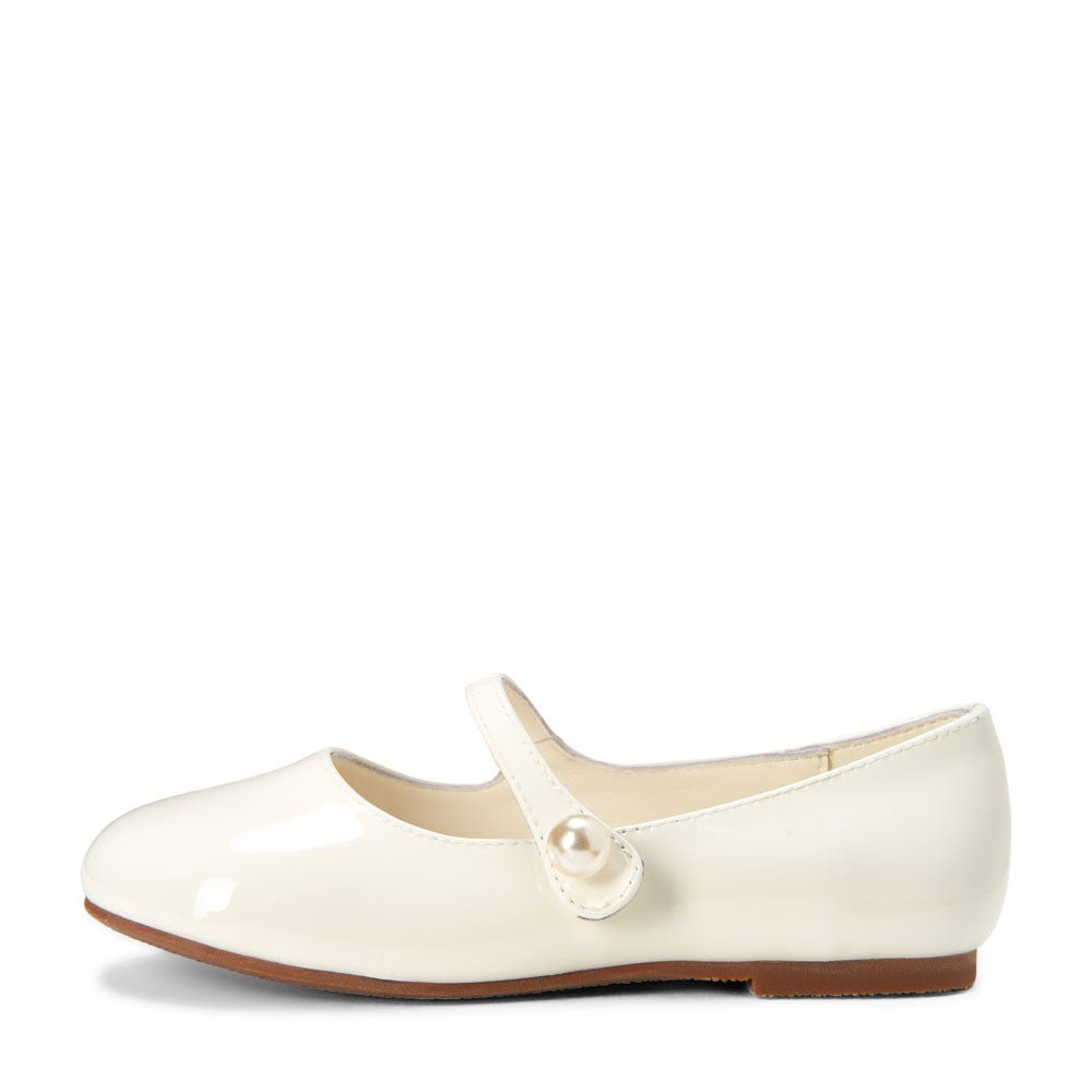 White Leather Ballet Flats for Girls — Elin by Age of Innocence